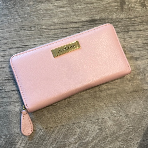 Lily Jade | Bags | Lily Jade Amber Wallet | Poshmark